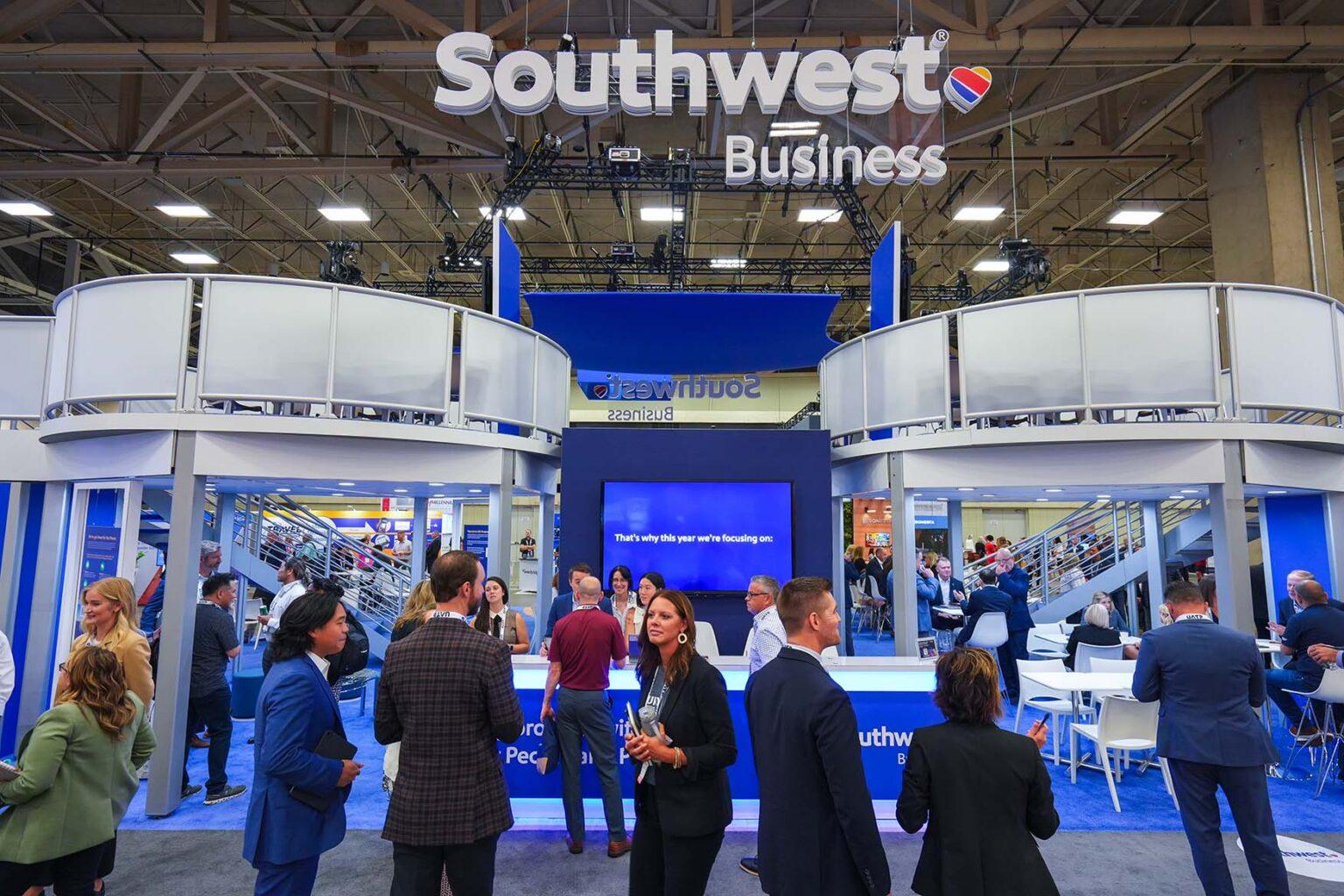 Beyond the Build: 5 Reasons to Rent Your Trade Show Booth - Freeman